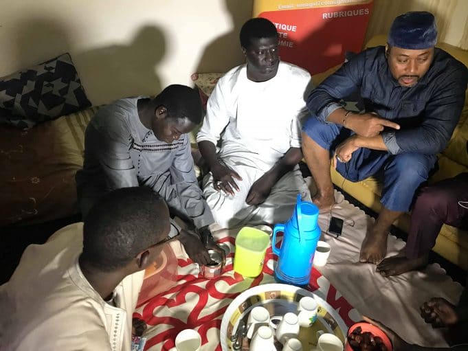 (27 Photos): Fallou Dieng en toute complicité avec ses amis à l'heure ...