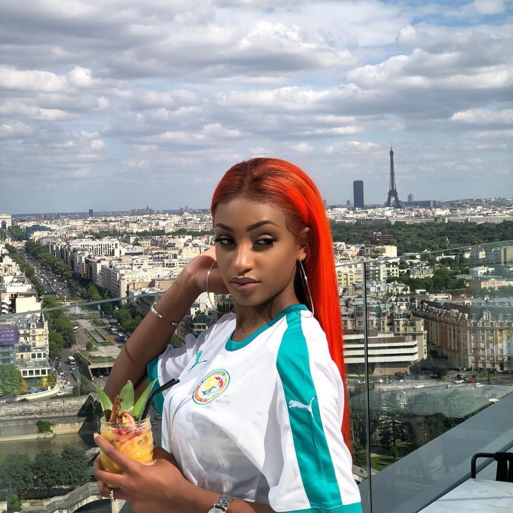 (04 Photos) : Voici La plus belle supportrice des Lions, la sublime ...