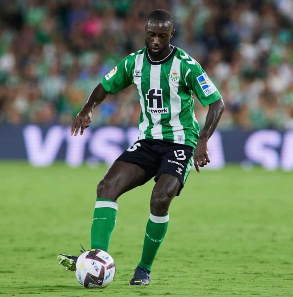 Real Betis : Youssouf Sabaly absent à l’entraînement collectif - Senegal7